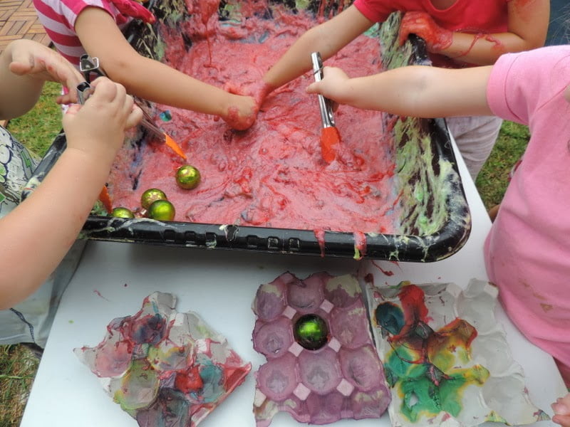 How to make Soapy Sensory Slime for Christmas Play!