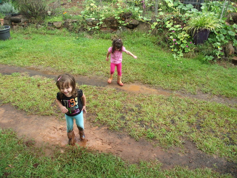 20 easy ideas to encourage outdoor rainy day play - Free E-book available