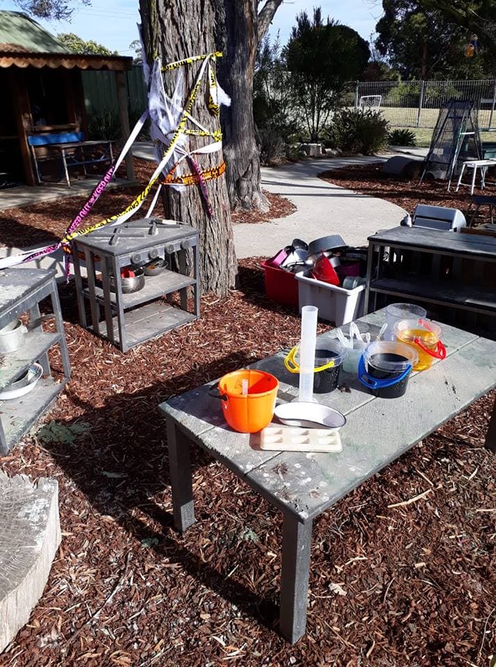 Simple Sand, Mud Kitchen and Digging Play Spaces for Children
