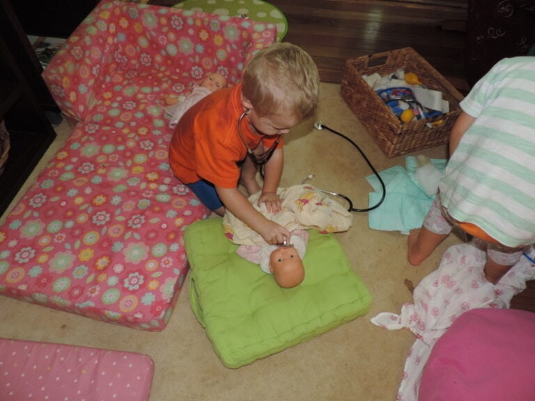 Easy Ideas for Dramatic and Imaginative Play - The Empowered Educator