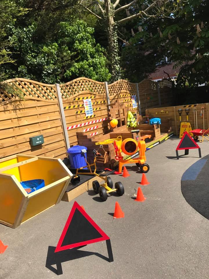 Inspiring Outdoor Play Spaces for Children, Educators and Home