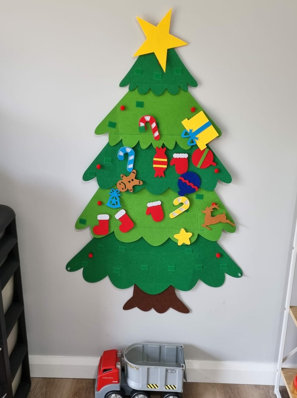 Easy To Setup Educator's Christmas Activity Ideas